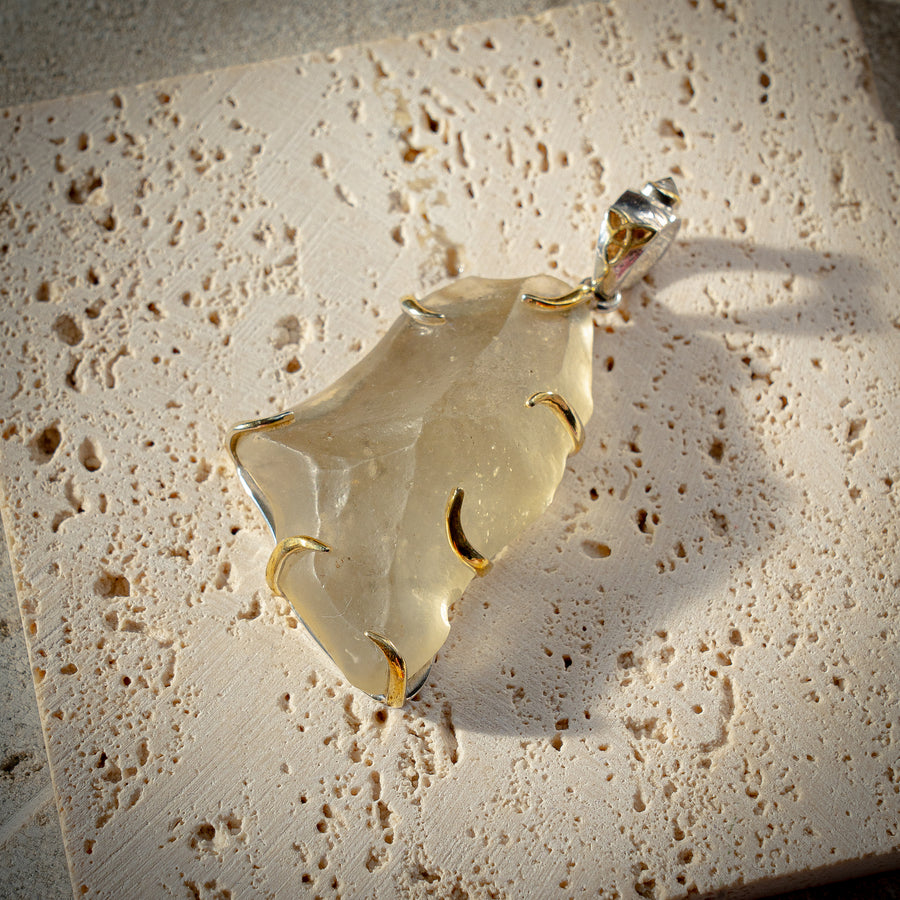 Gemstone & Shell – StoneAge Glastonbury